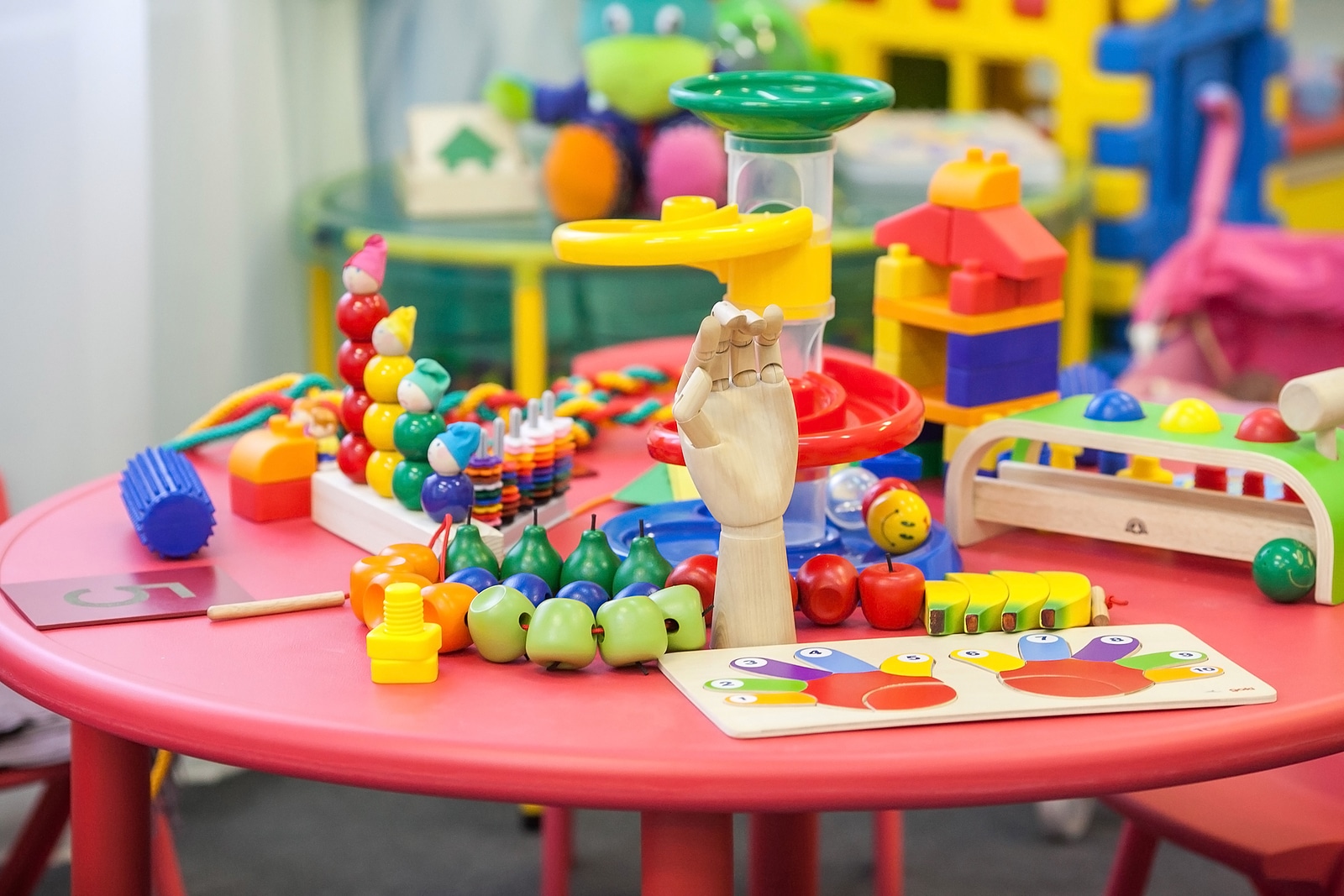 5 multisensory activities to try at home